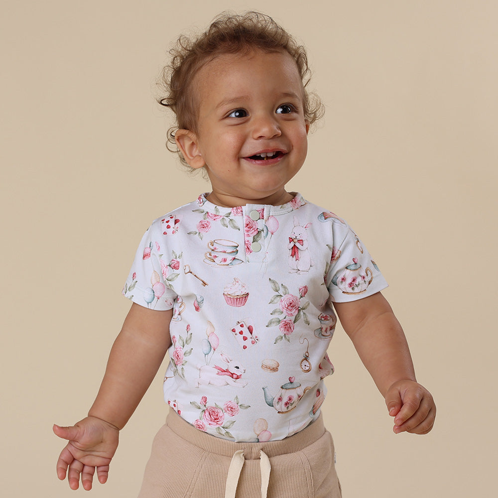 White Rabbit Short Sleeve Organic Bodysuit | Snuggle Hunny